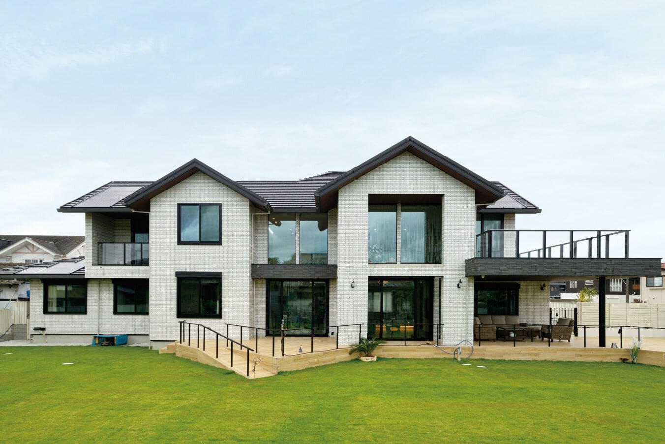 建て替え前に必ずチェック！失敗しないための注意点と費用・流れの全知識 - コラム一覧 - お役立ちコラム - パナソニック ホームズ - Panasonic